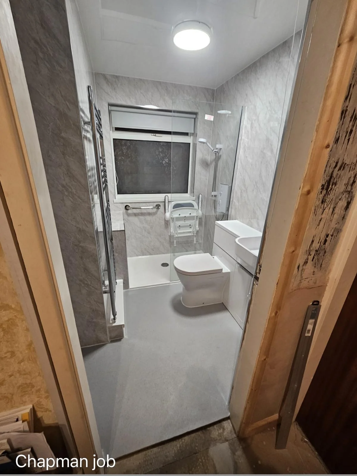 Easy Access Bathrooms UK | Walk-In Showers & Baths | SelfSure